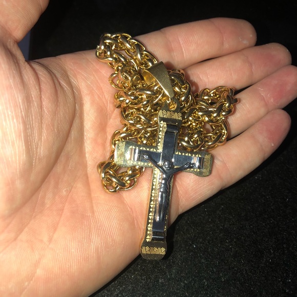 Accessories | 14k Yellow Gold Jesus Crucifix Chain | Poshmark